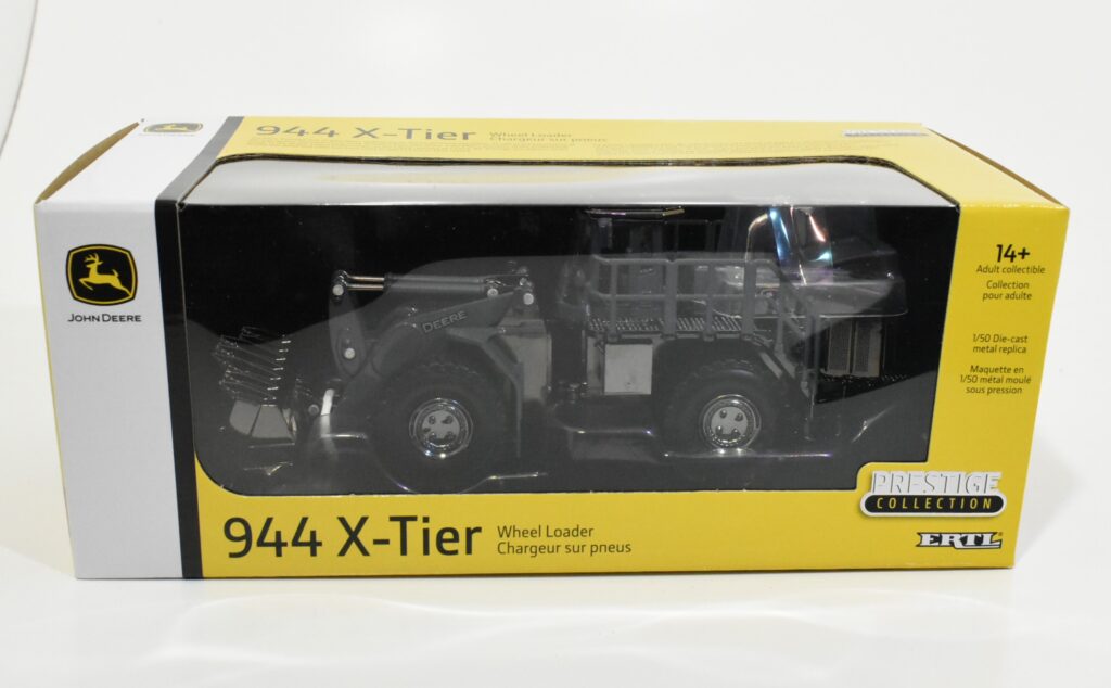 1/50 John Deere 944 X-Tier Wheel Loader, Prestige Edition, Black Chaser ...