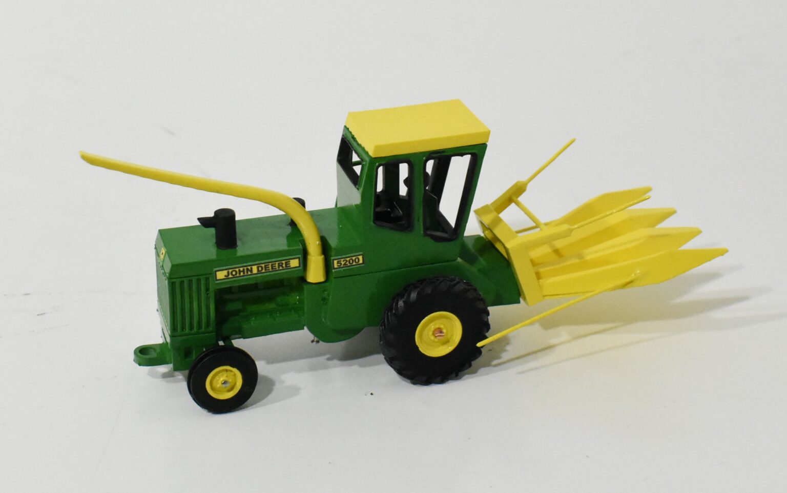 1/64 John Deere 5200 Self Propelled Forage Harvester With Cab - Dalton ...