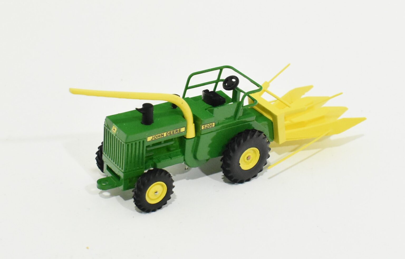 1/64 John Deere 5200 Self Propelled Forage Harvester With Rear Wheel ...