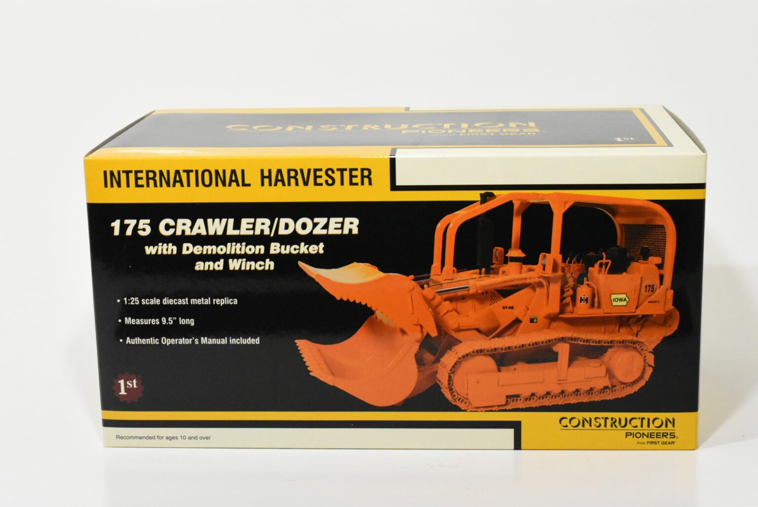 1/25 International Harvester 175 Crawler/Dozer With Demolition Bucket ...