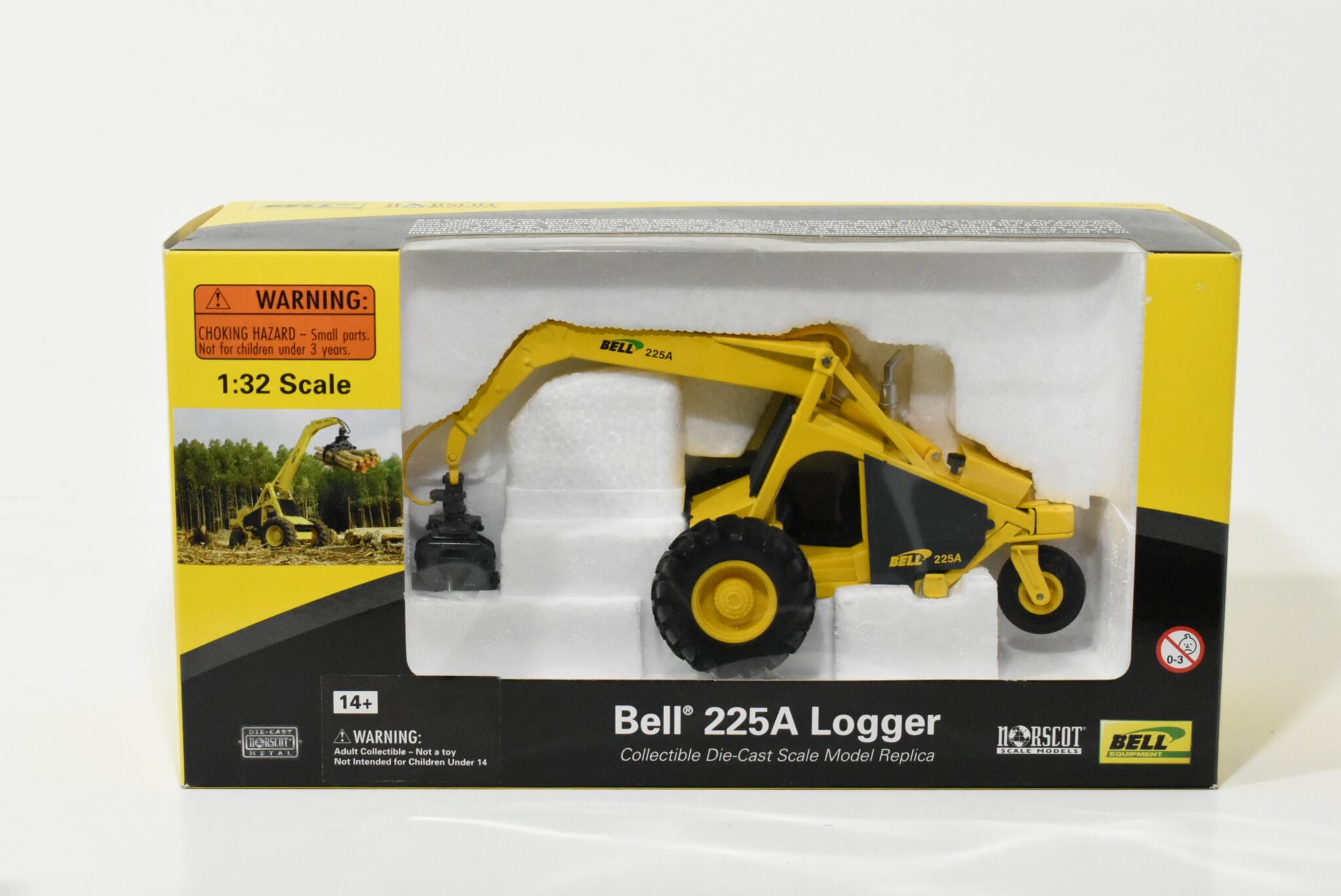 1/32 Bell 225A Logger, Logging Equipment - Dalton's Farm Toys