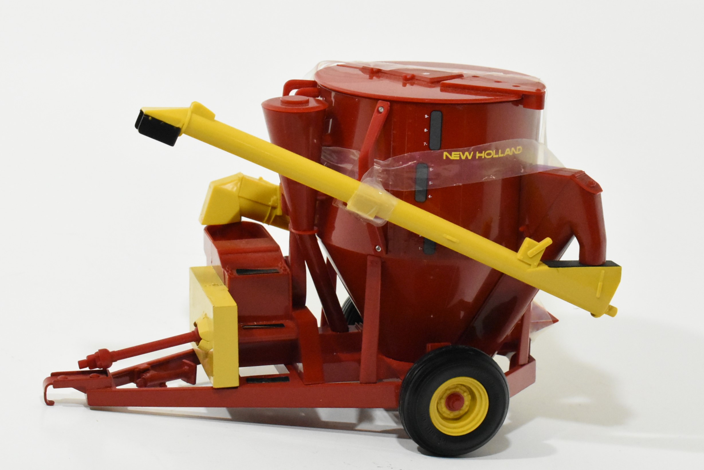 1/16 New Holland Grinder Mixer Mill, New Style - Dalton's Farm Toys