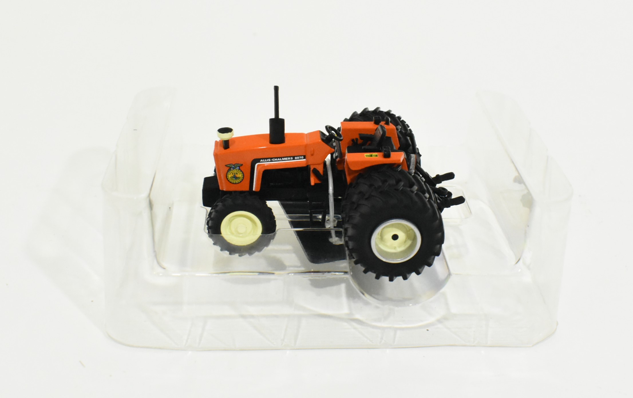1/64 Allis Chalmers 6070 Open Station Tractor With Front Wheel Assist ...