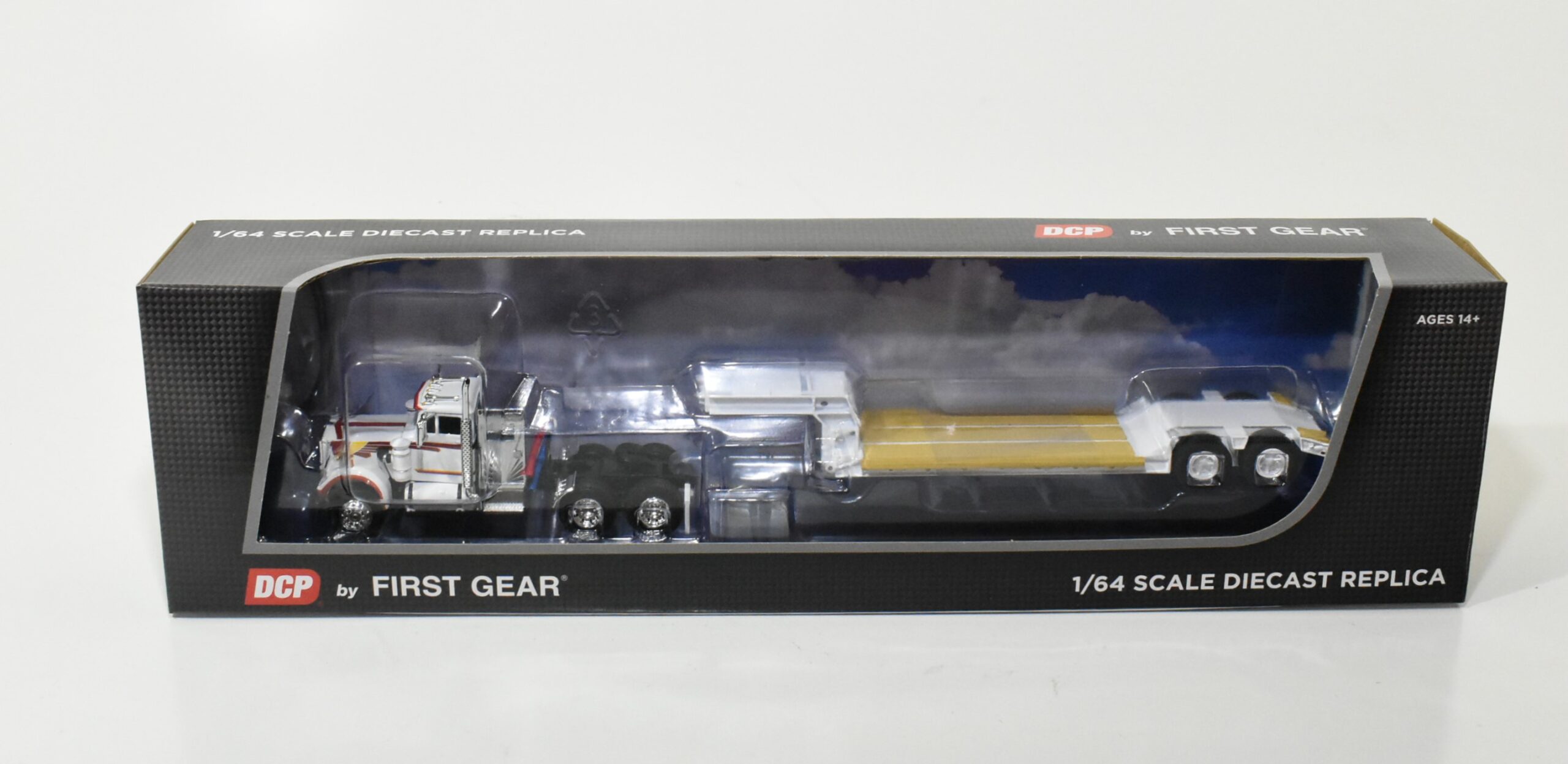 1/64 White Western Star 4900 Semi With Rogers Vintage Lowboy Trailer ...