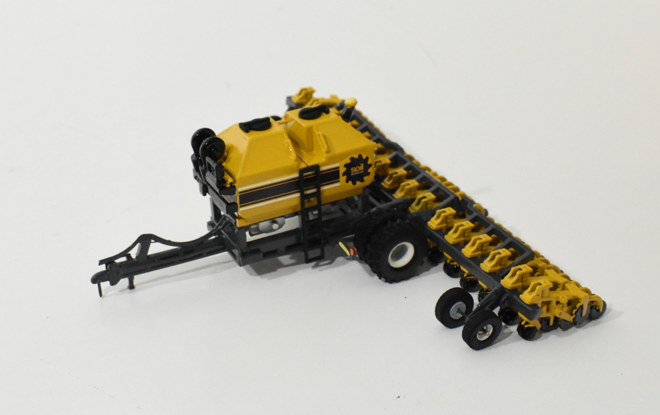 1/64 Soil Warrior Tillage System - Dalton's Farm Toys