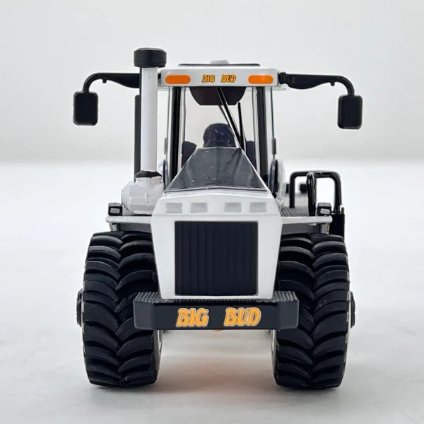 1/64 Big Bud 700 Constuction White 4wd Tractor Titan Single Tires ...