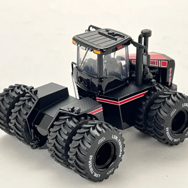 1/64 Big Bud 700 Agriculture Black 4wd Tractor With Titan Dual Tires ...
