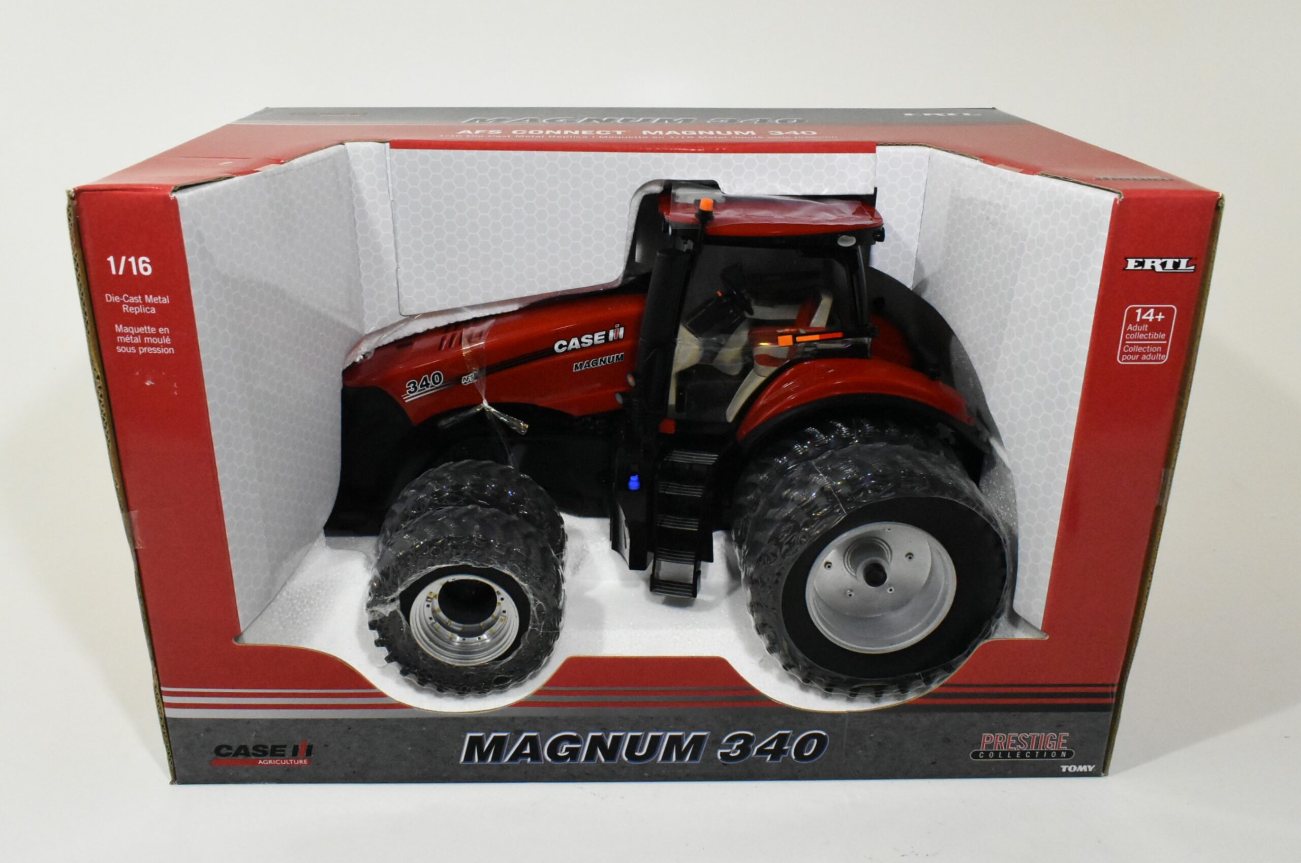 1/16 Case IH 340 AFS Connect Magnum Tractor With Duals on Front & Rear - Dalton's Farm Toys