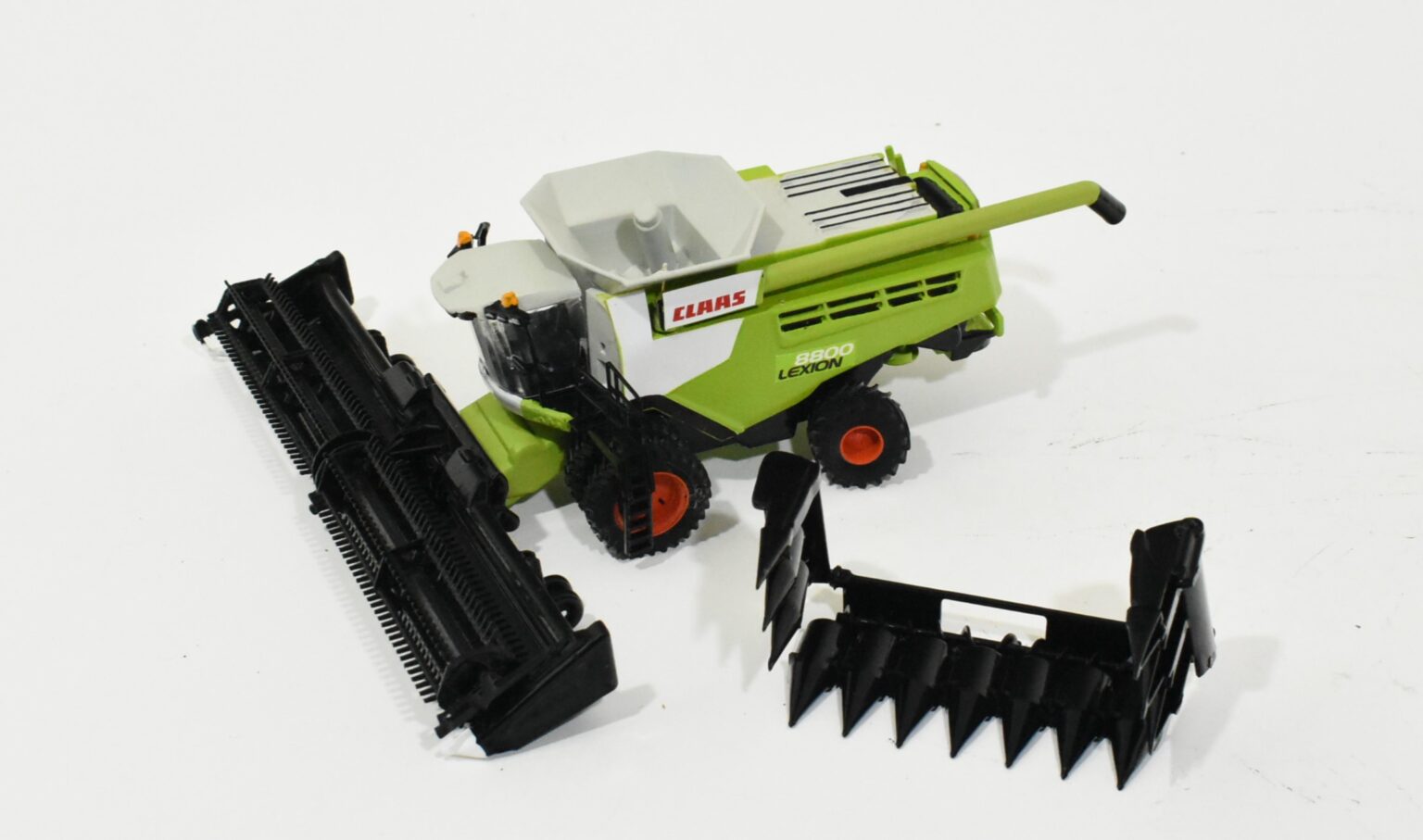 1/64 Custom Claas Green 8800 Lexion Combine With Duals, Draper & 12 Row ...