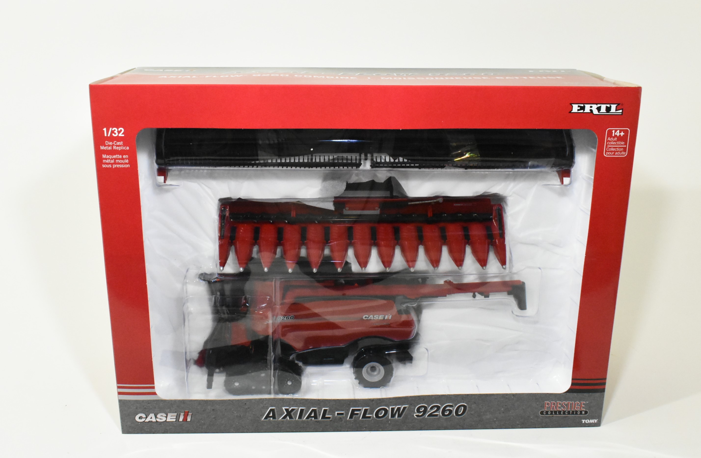 1/32 Case IH 9260 Combine With Tracks, Draper Head & Corn Head - Dalton ...