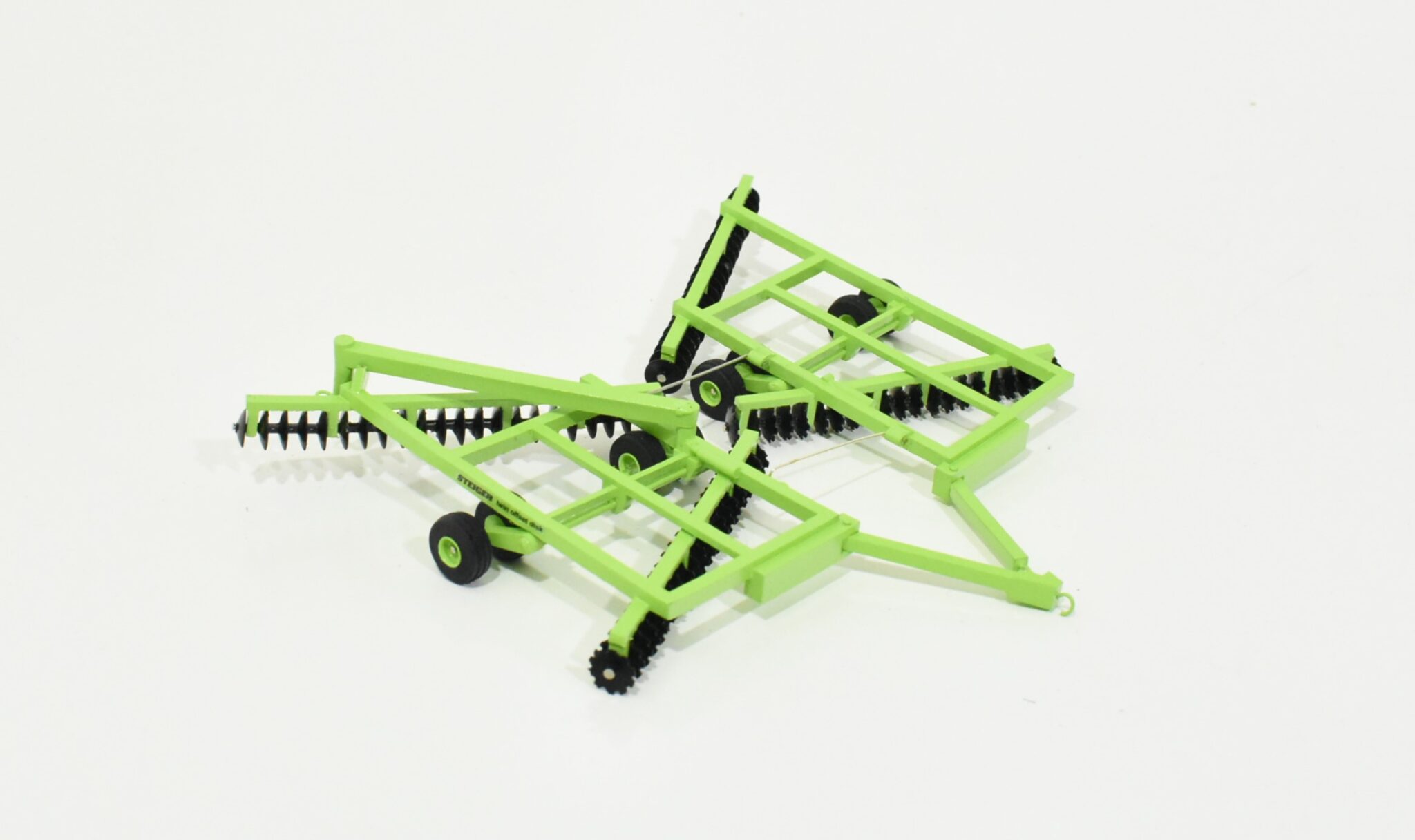 1/64 Scratch Built Steiger 1545 32' Offset Twin Disk - Dalton's Farm Toys