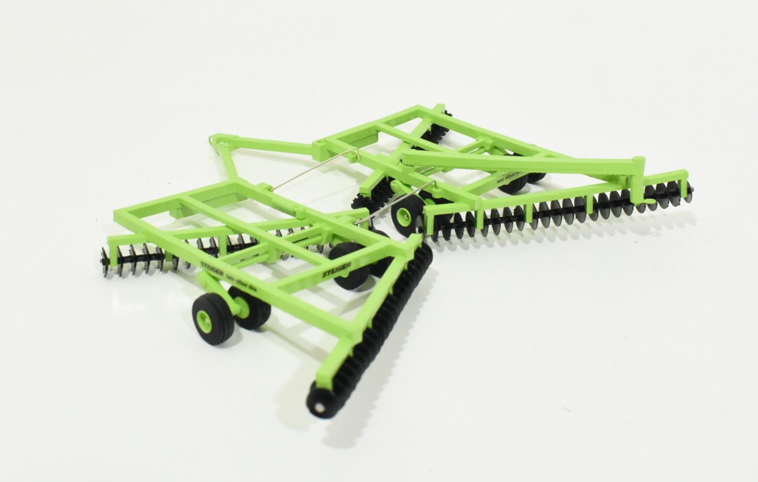 1/64 Scratch Built Steiger 1545 32' Offset Twin Disk - Dalton's Farm Toys