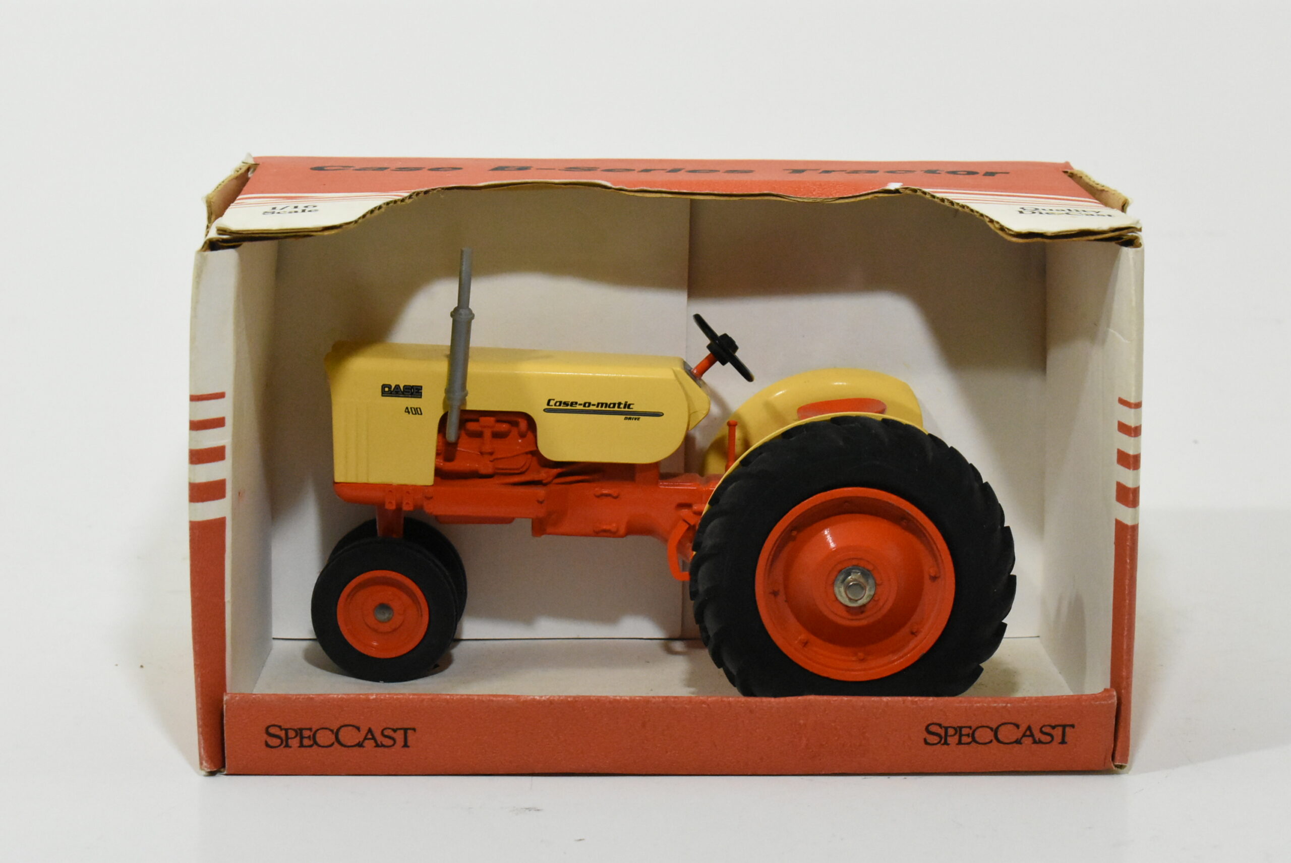1/16 Case 400 Tractor With Narrow Front - Dalton's Farm Toys