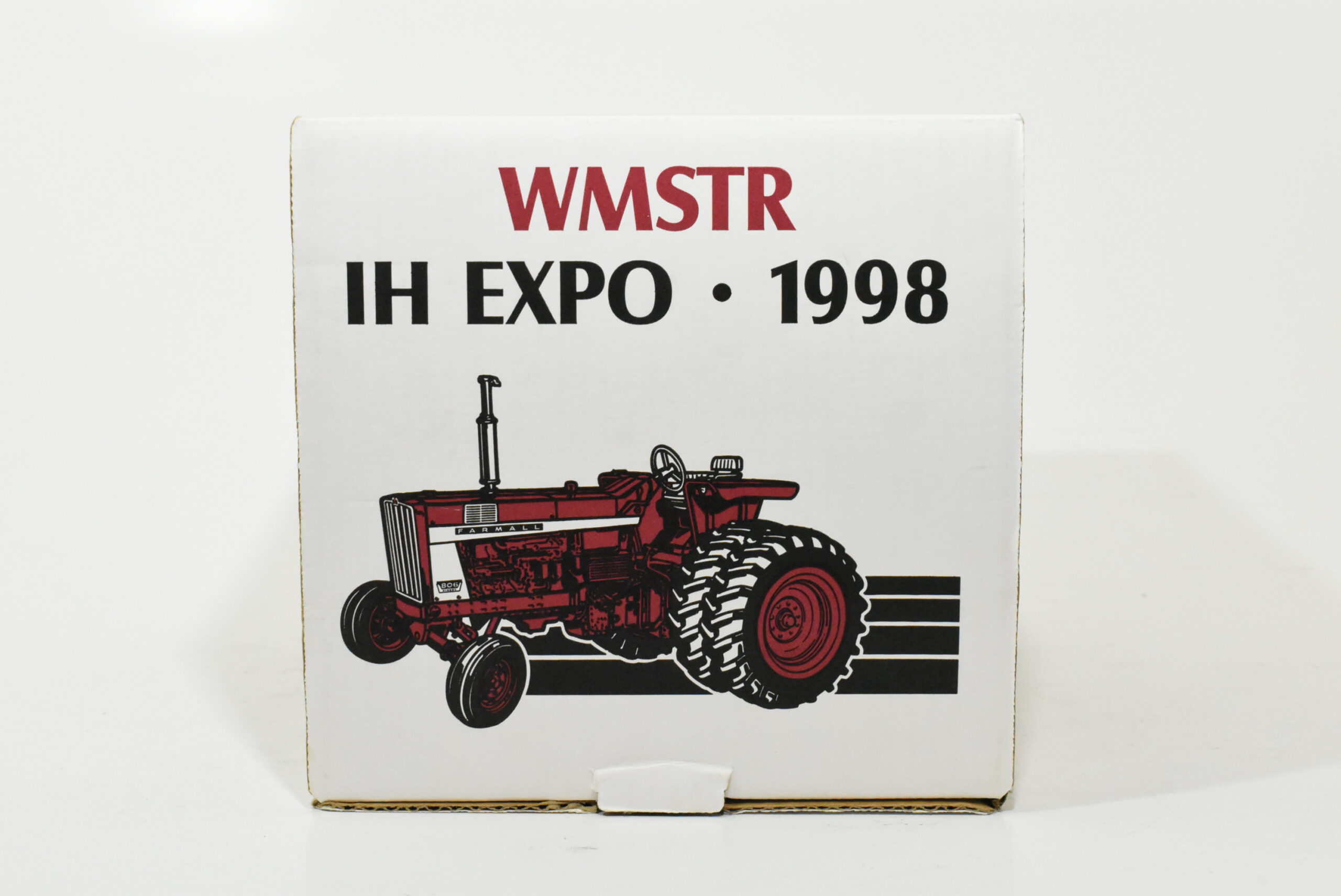 1/16 International Harvester Farmall 806 Tractor With Wide Front ...