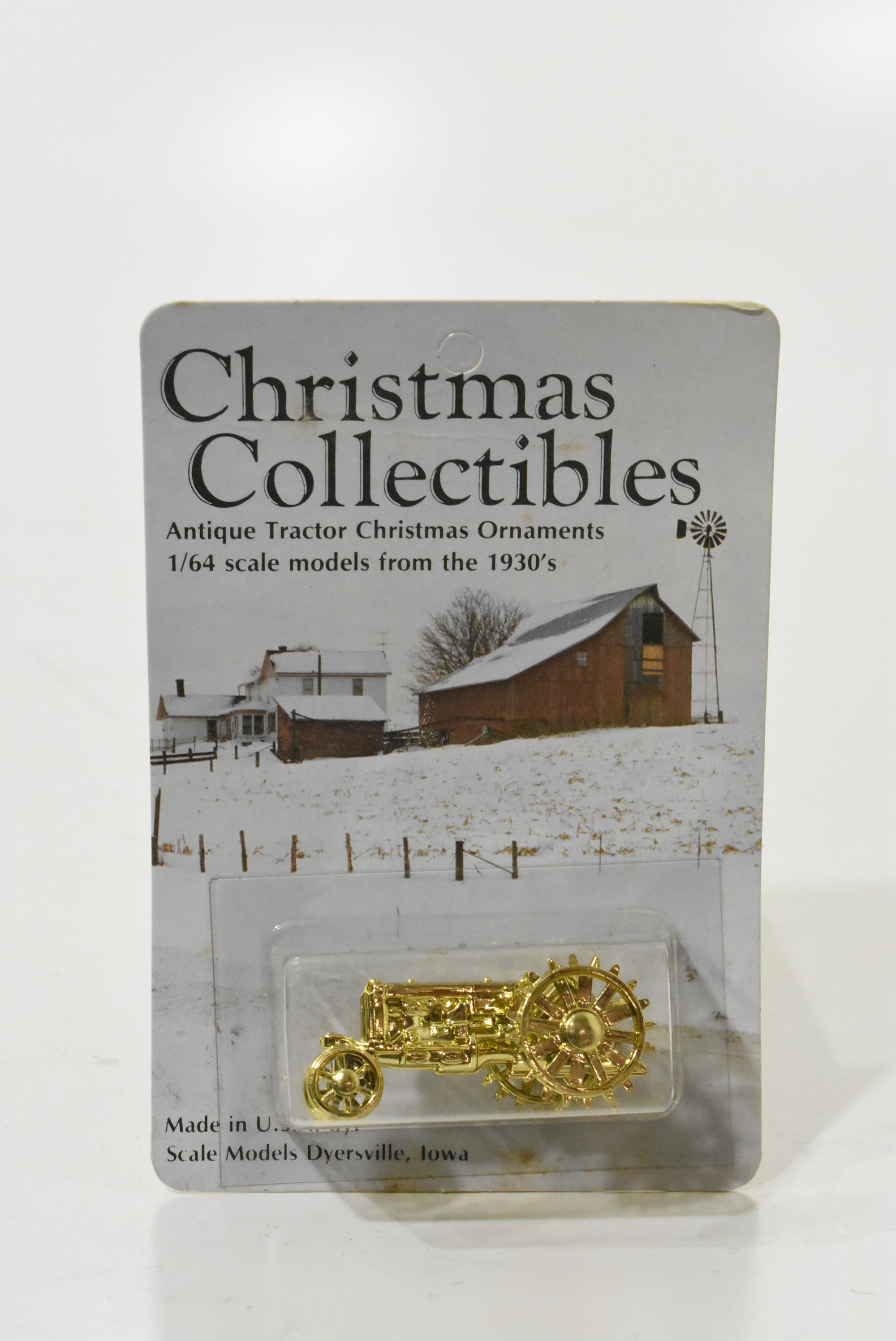 1/64 Case CC Gold Tractor, Christmas Collectibles - Dalton's Farm Toys