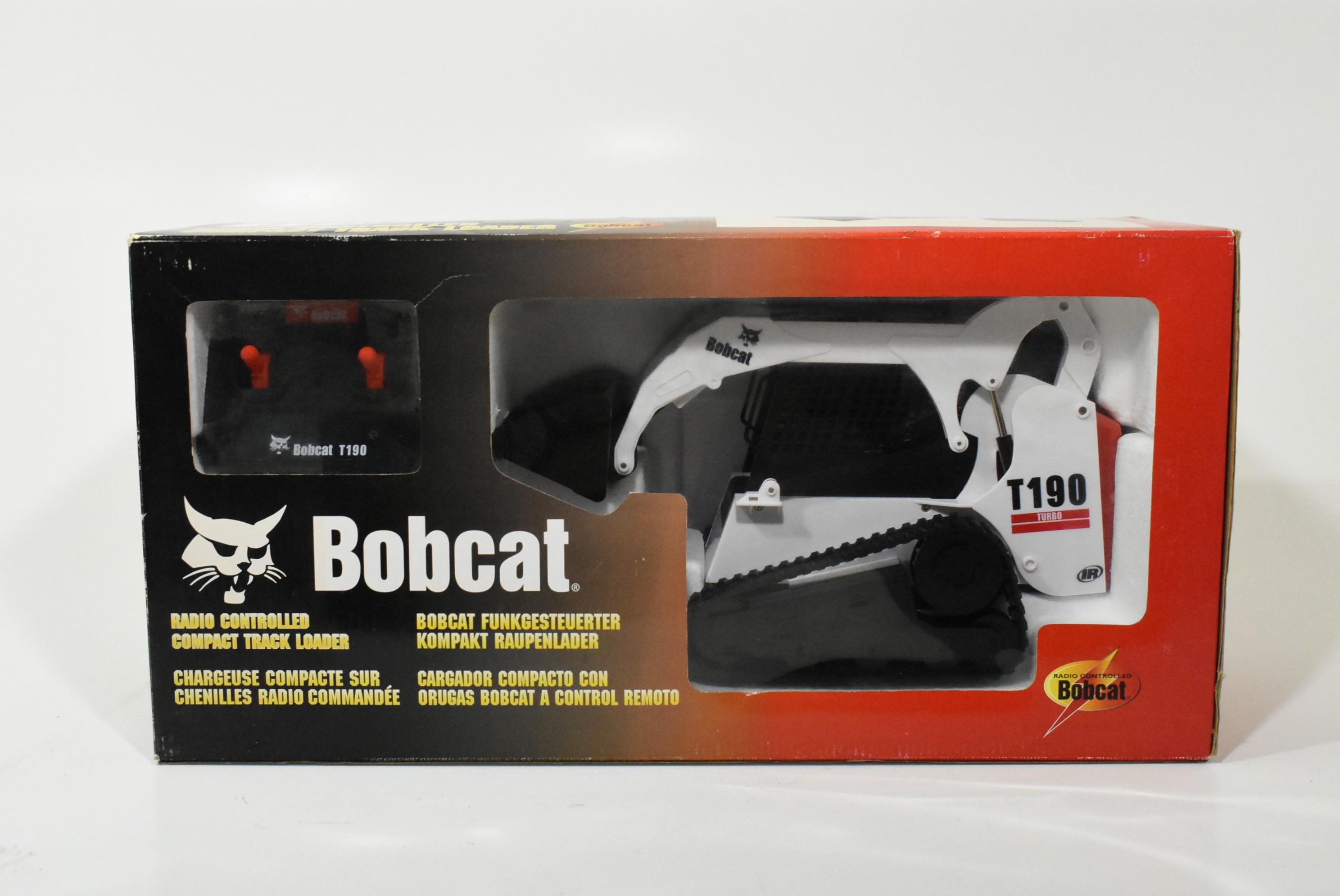 1/16 Bobcat T190 Turbo Radio Controlled Compact Track Skid Loader ...