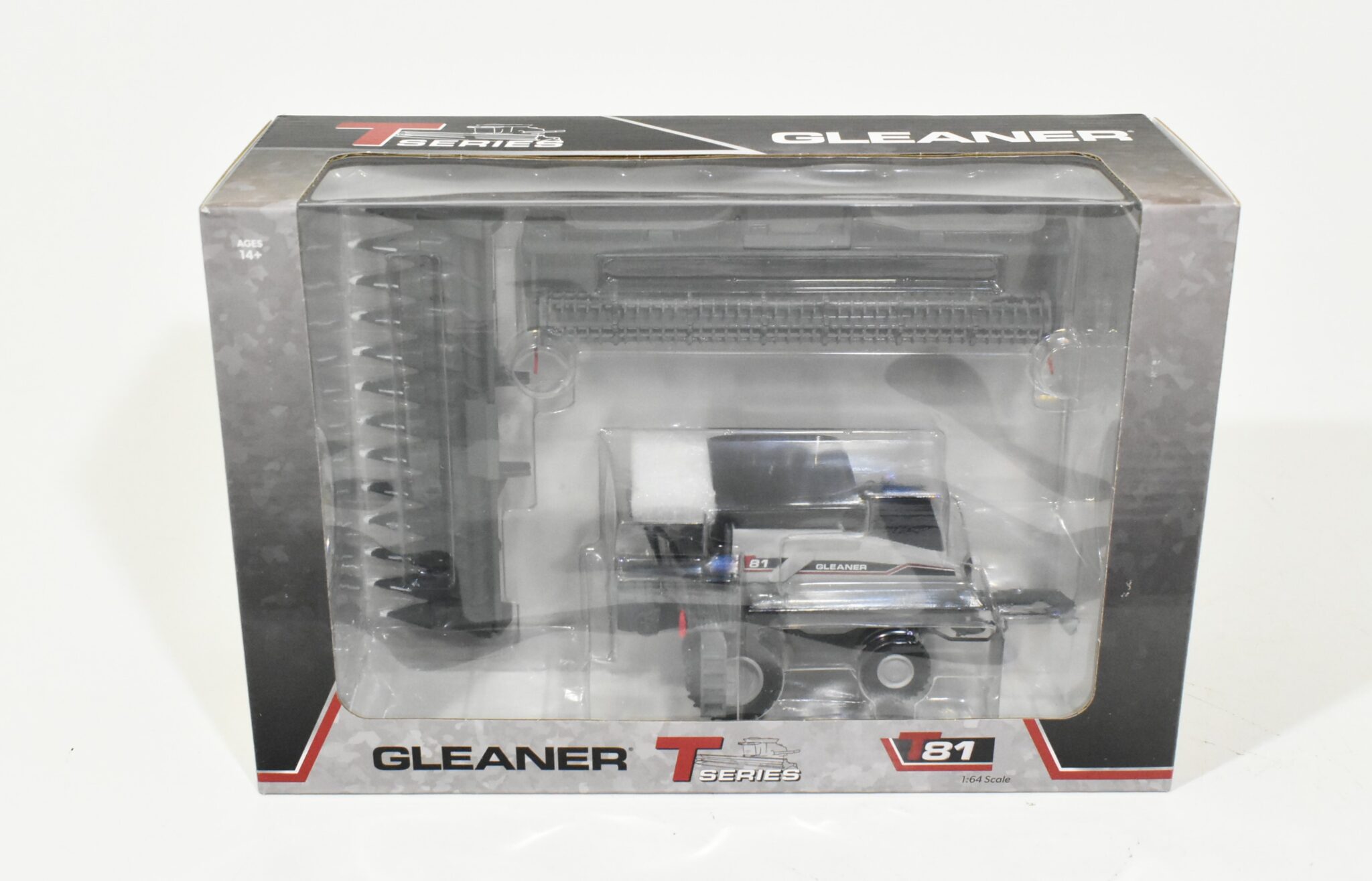 1/64 Gleaner T81 Combine With Corn & Grain Heads - Dalton's Farm Toys