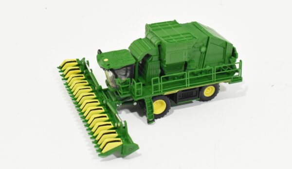 1/64 John Deere CS770 Cotton Stripper With Folding Head - Dalton's Farm ...