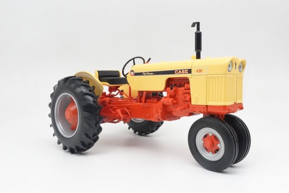 1/16 Case 430 Tractor With Narrow Front - Dalton's Farm Toys