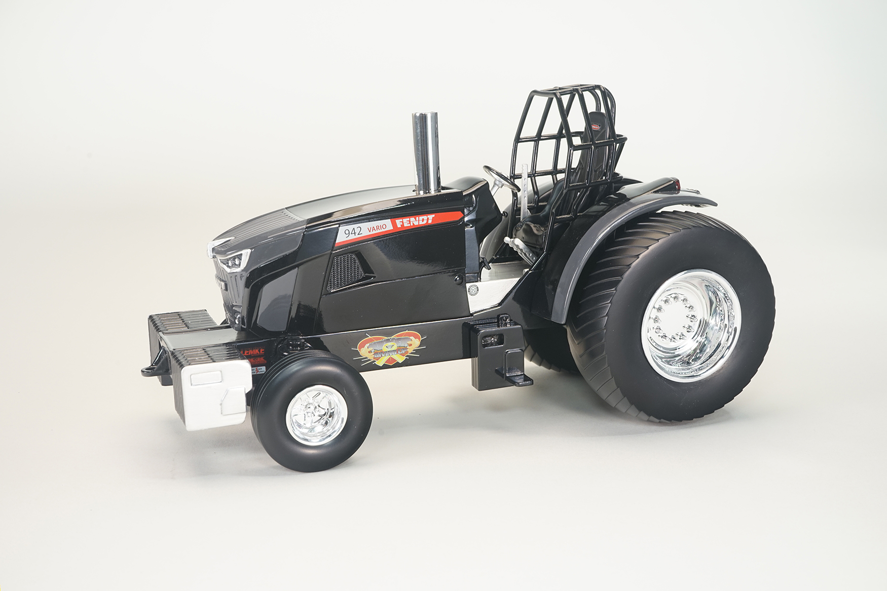 1/16 Fendt 942 Pulling Tractor - Dalton's Farm Toys