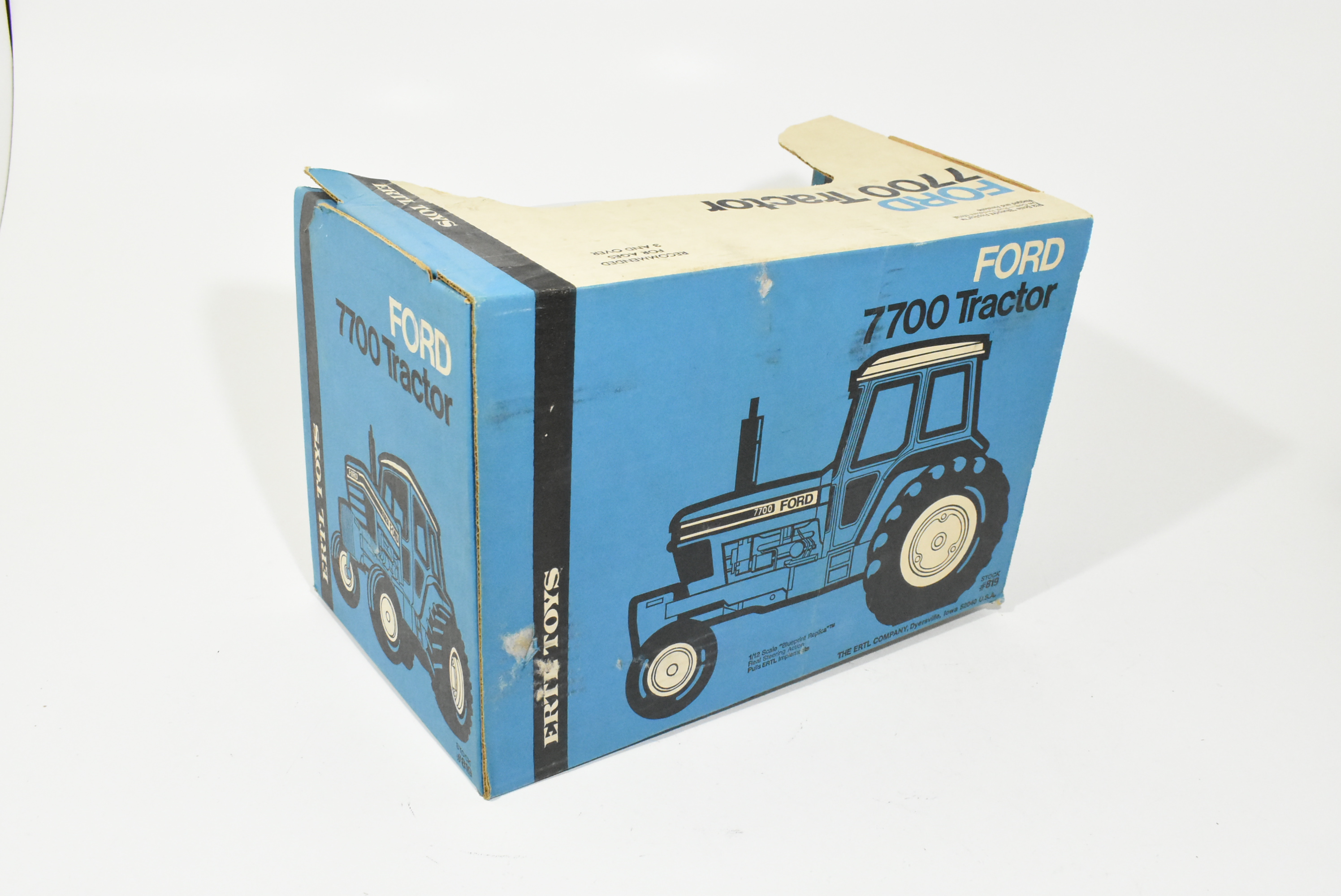 Vintage 1/12 Ford 7700 Tractor With Cab - Dalton's Farm Toys