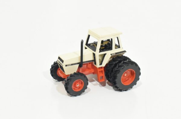 1/64 Scratch Built Case 2290 Tractor With Front Wheel Assist & Duals ...