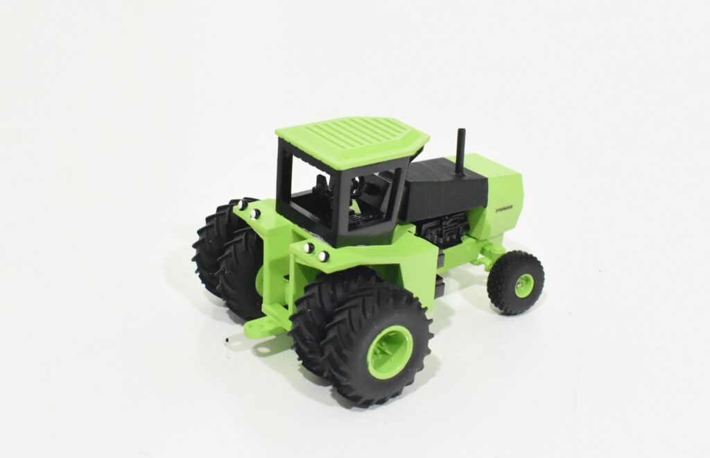 1/64 Custom Steiger Jaguar 2wd Experimental Tractor With Duals - Dalton ...