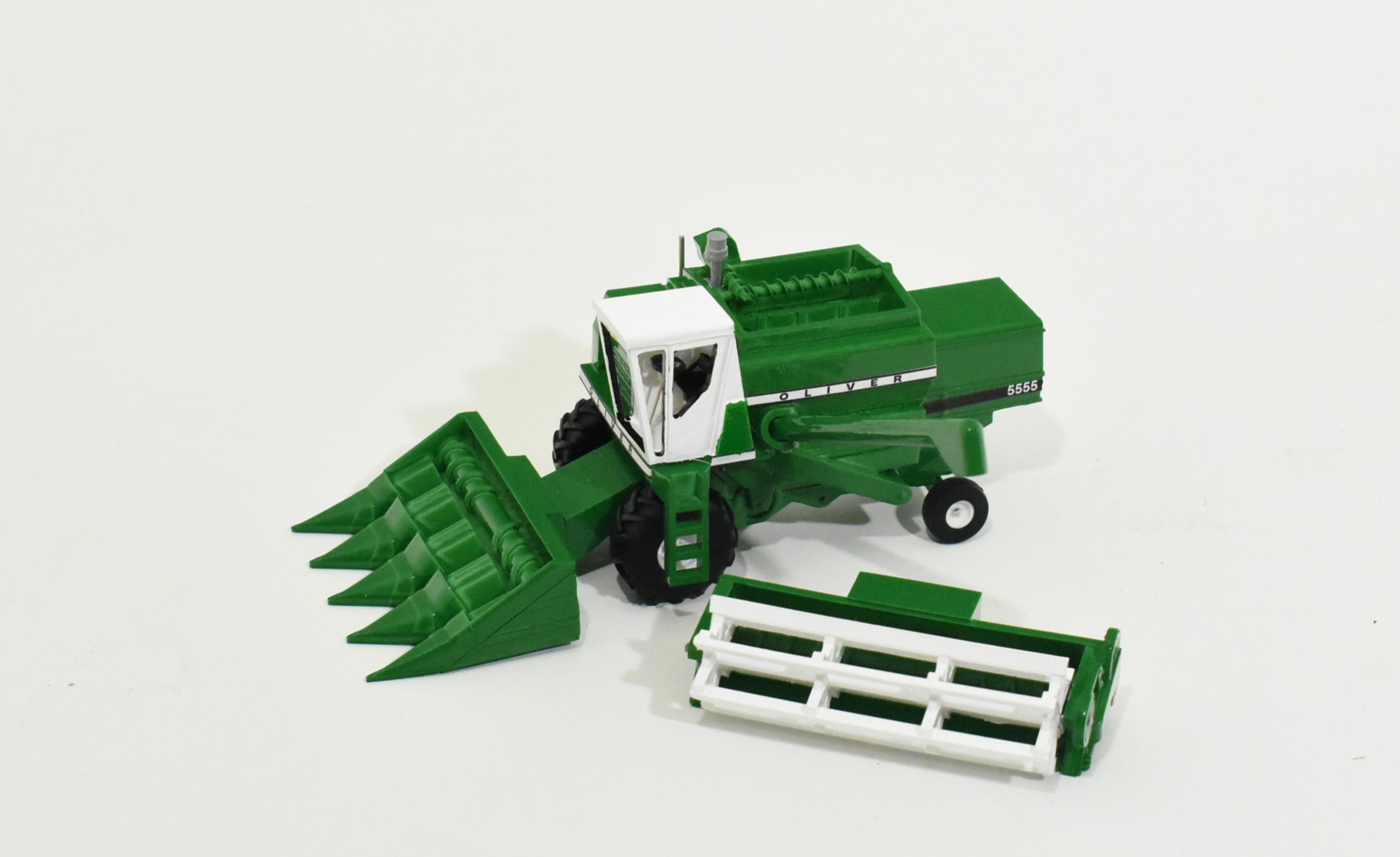 1/64 Scratch Built Oliver 5555 Combine With Corn & Grain Head - Dalton ...