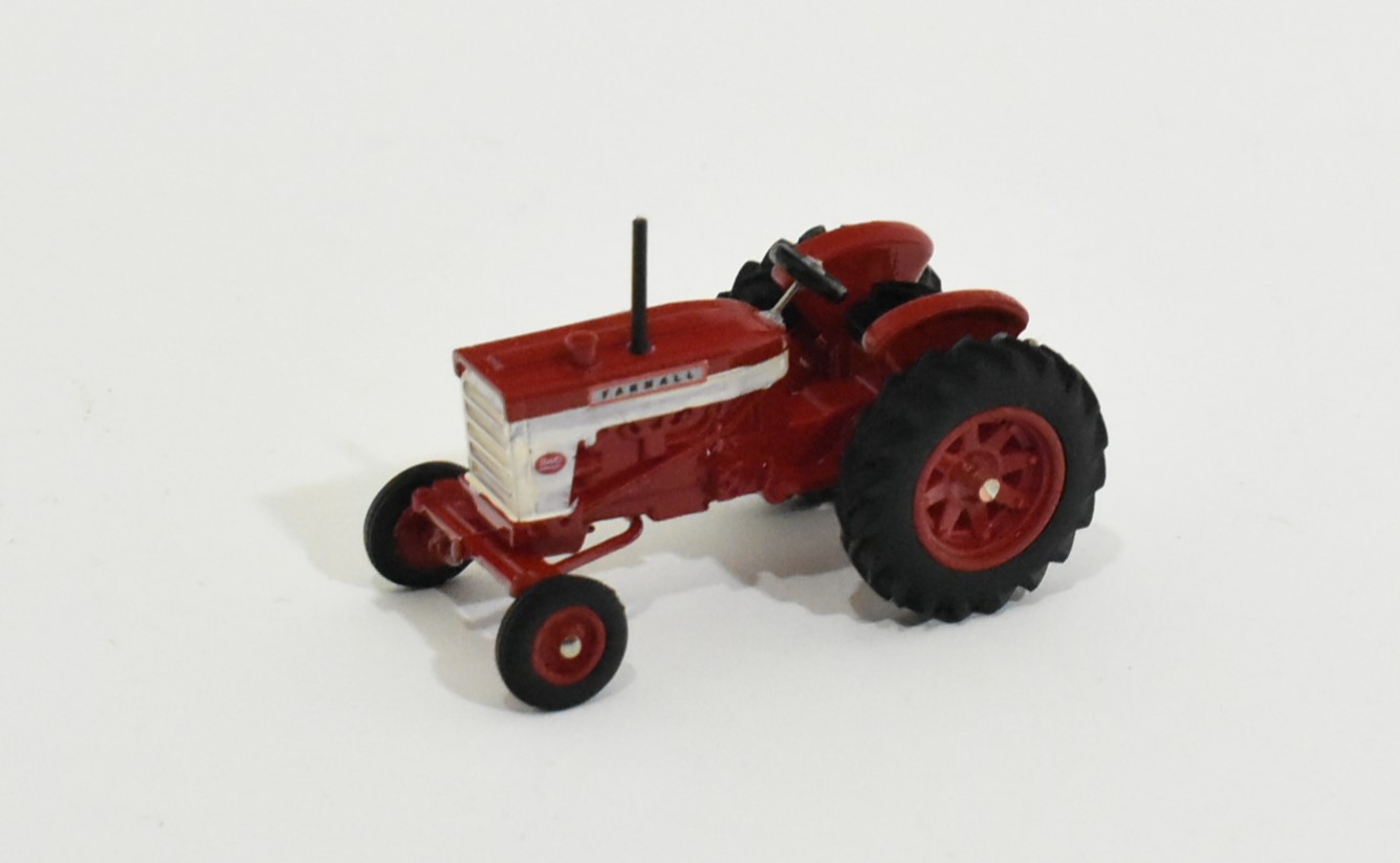 1/64 International Harvester Farmall 340 Tractor With Wide Front ...