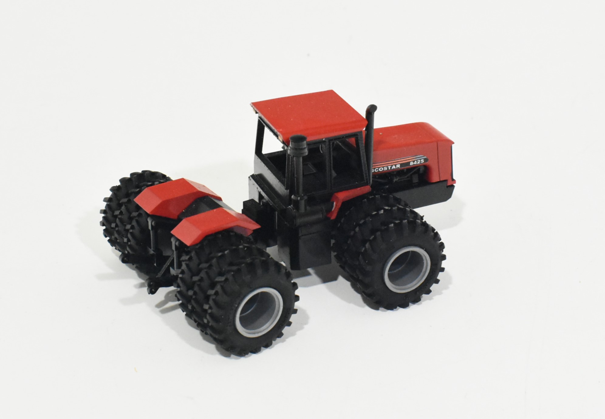 1/64 Scratch Built Red Agcostar 8425 4wd Tractor With Triples & 3 Pt ...