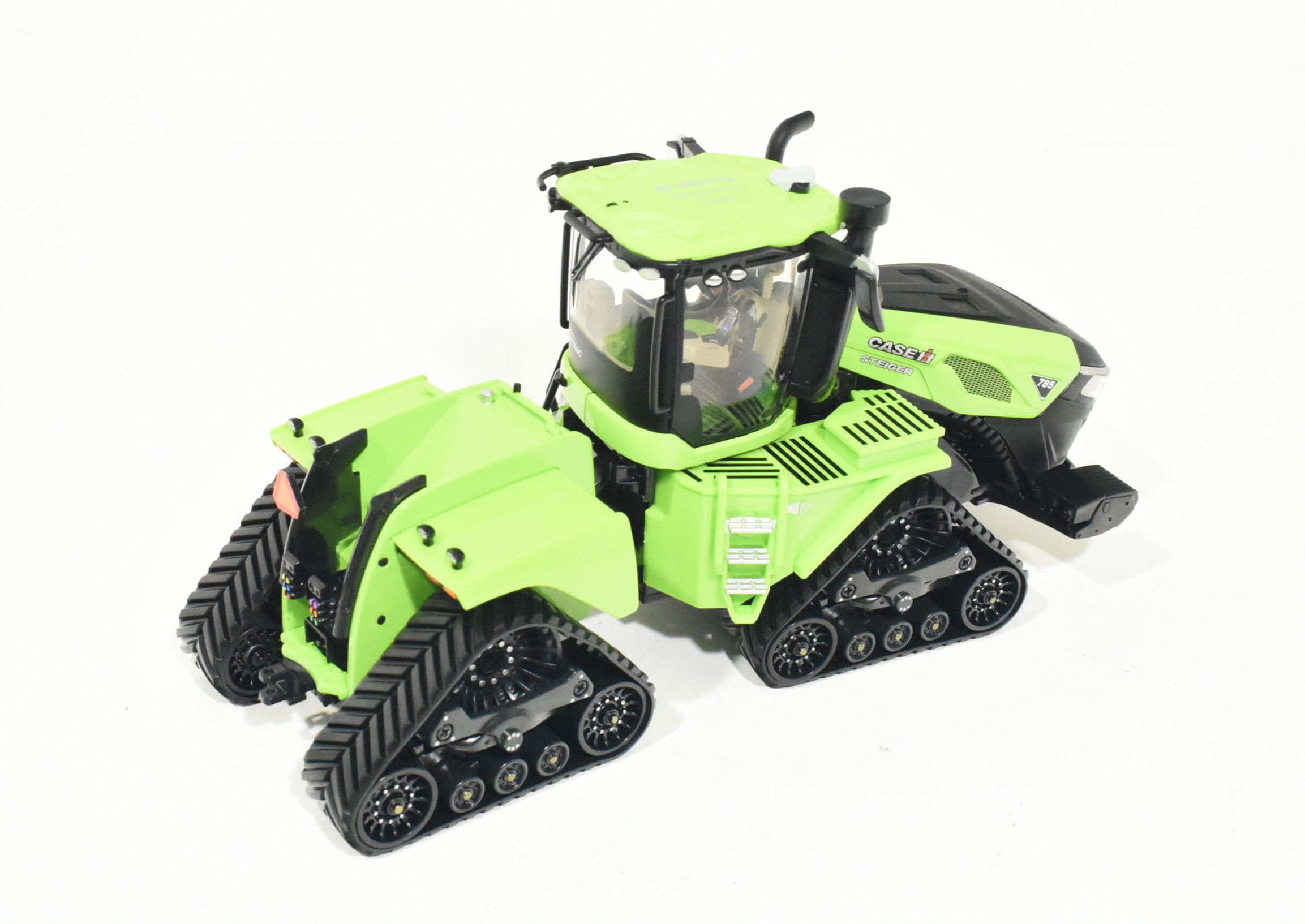 1/32 Case IH 785 Quadtrac, Steiger Green 2025 Farm Show - Dalton's Farm ...