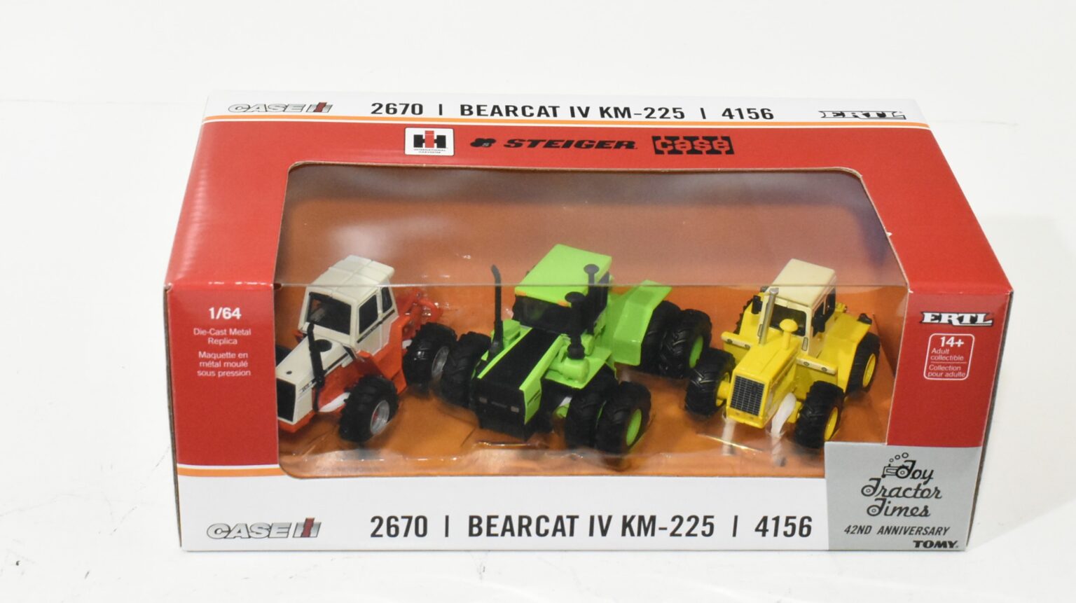 1/64 Toy Tractor Times 3 Piece Set With International Harvester 4156 ...