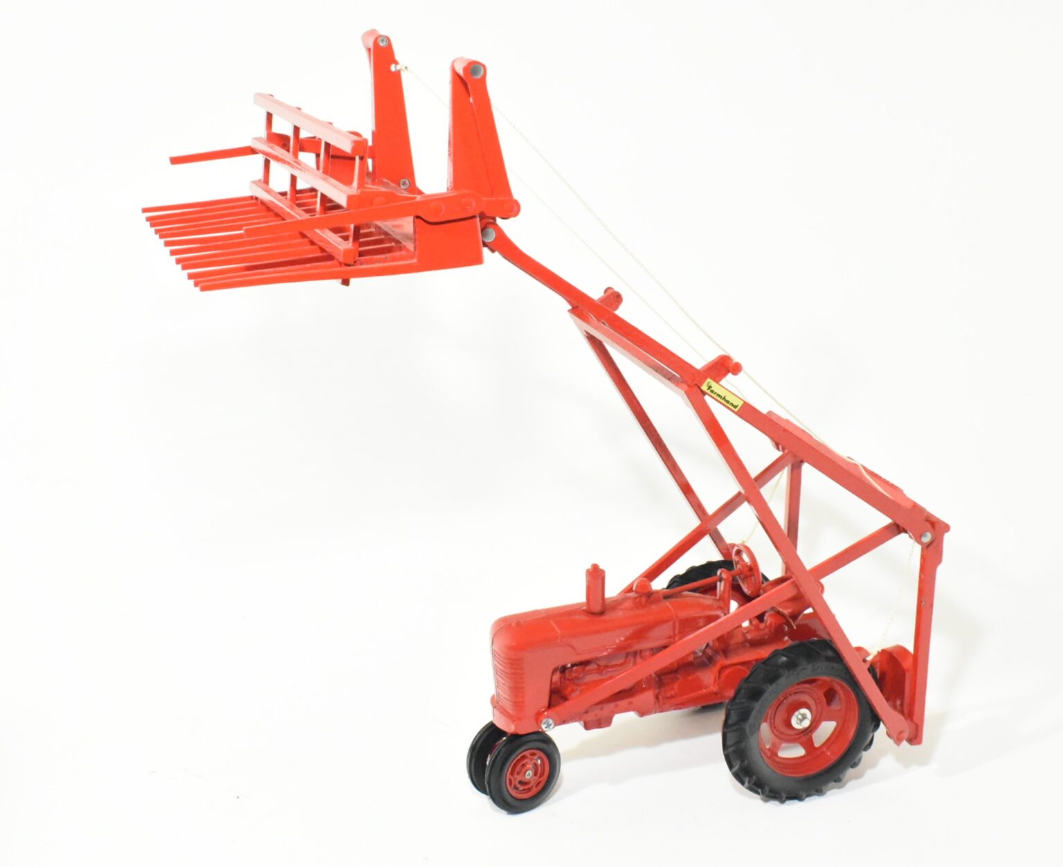 1/16 Farmall M Tractor With Farmhand Hay Loader - Dalton's Farm Toys