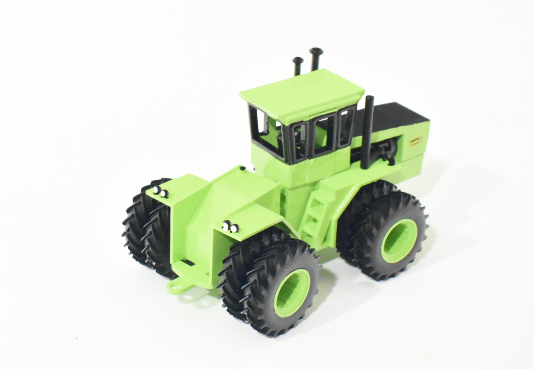 1/64 Scratch Built Steiger Series 3, ST-251 4wd Tractor With Duals ...