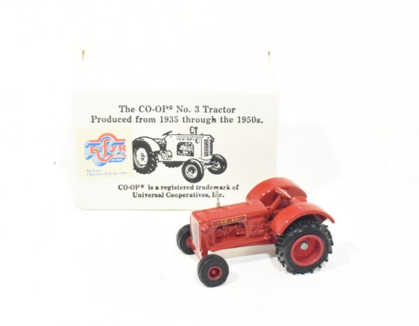 1/64 Co-op Tractor #3 Gas, 1988 KFYR Toy Show - Dalton's Farm Toys