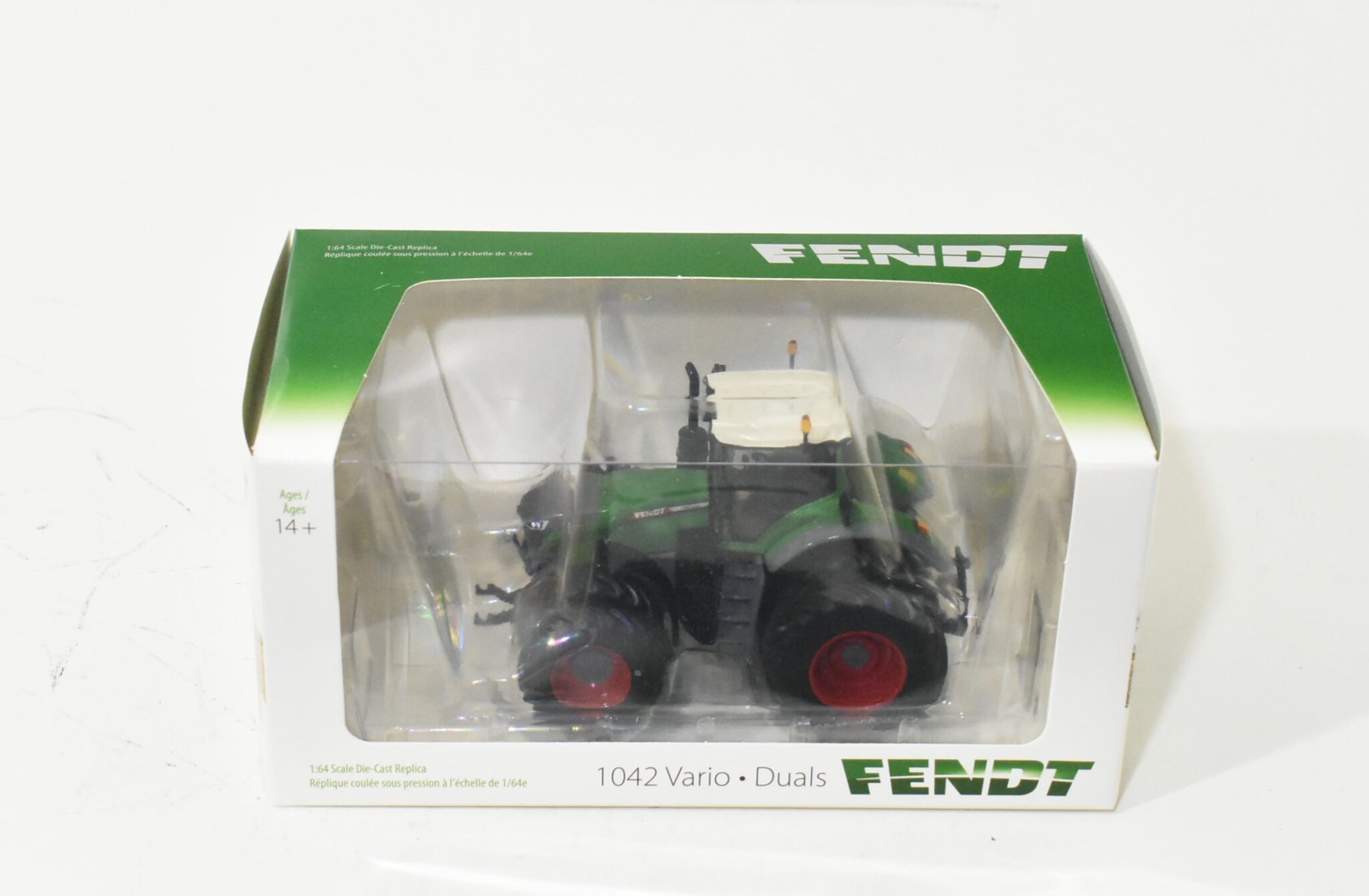 1/64 Fendt 1042 Tractor With Wide Duals On Front & Rear - Dalton's Farm ...