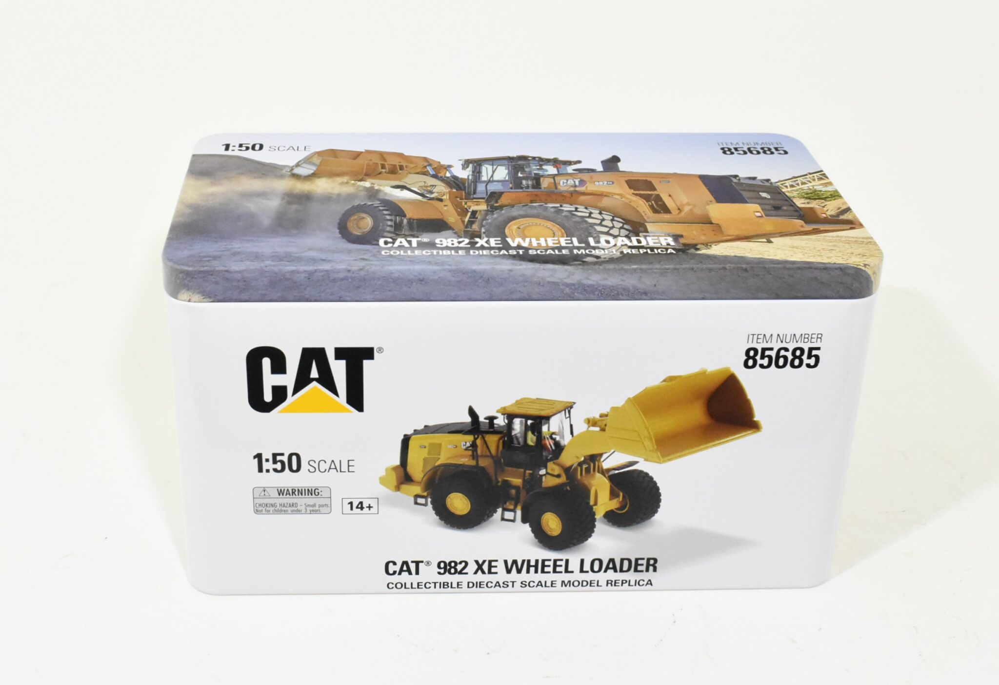 1/50 Cat 982 XE Wheel Loader - Dalton's Farm Toys