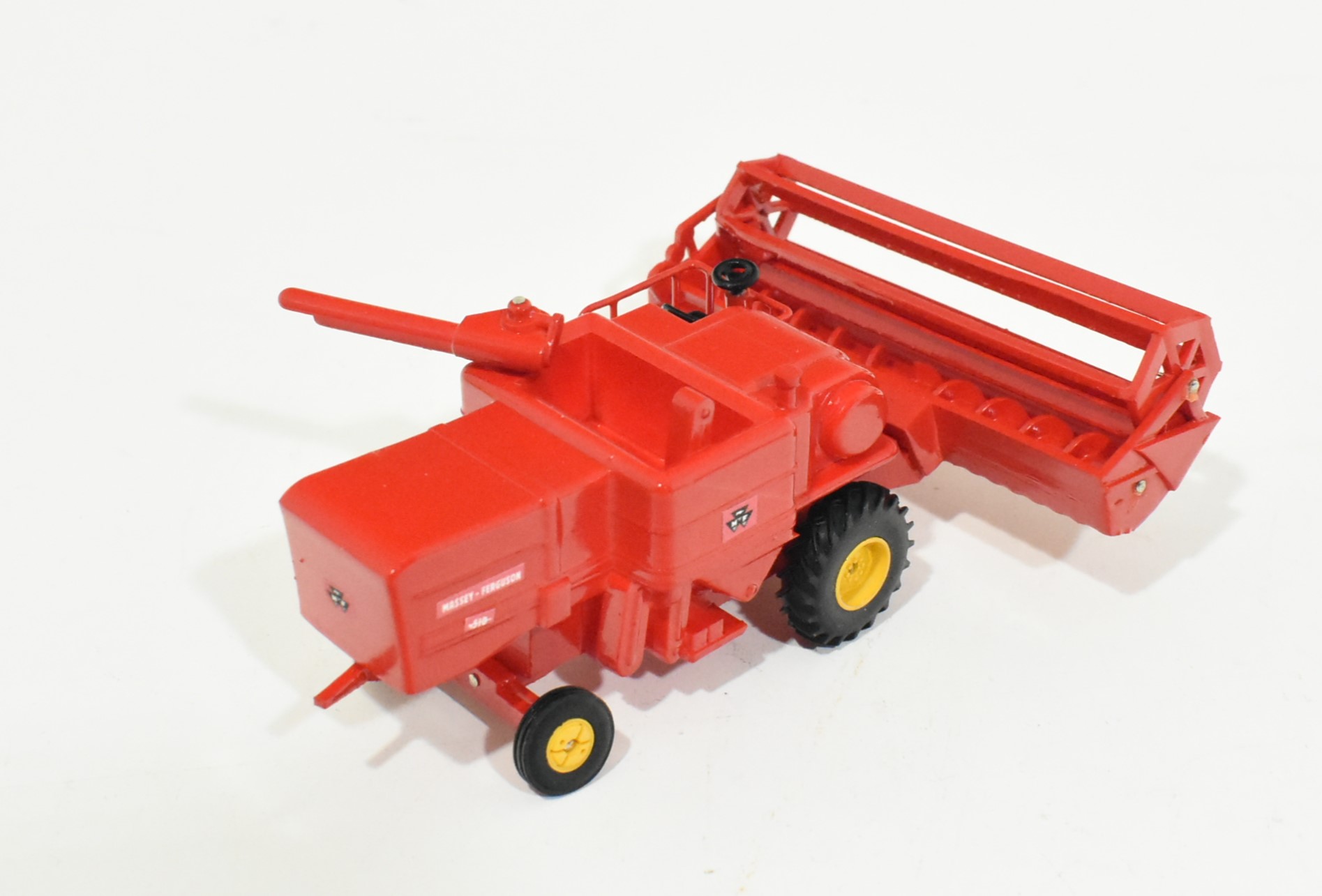 1/64 Custom Massey Ferguson 510 Combine Without Cab, Corn & Grain Head ...