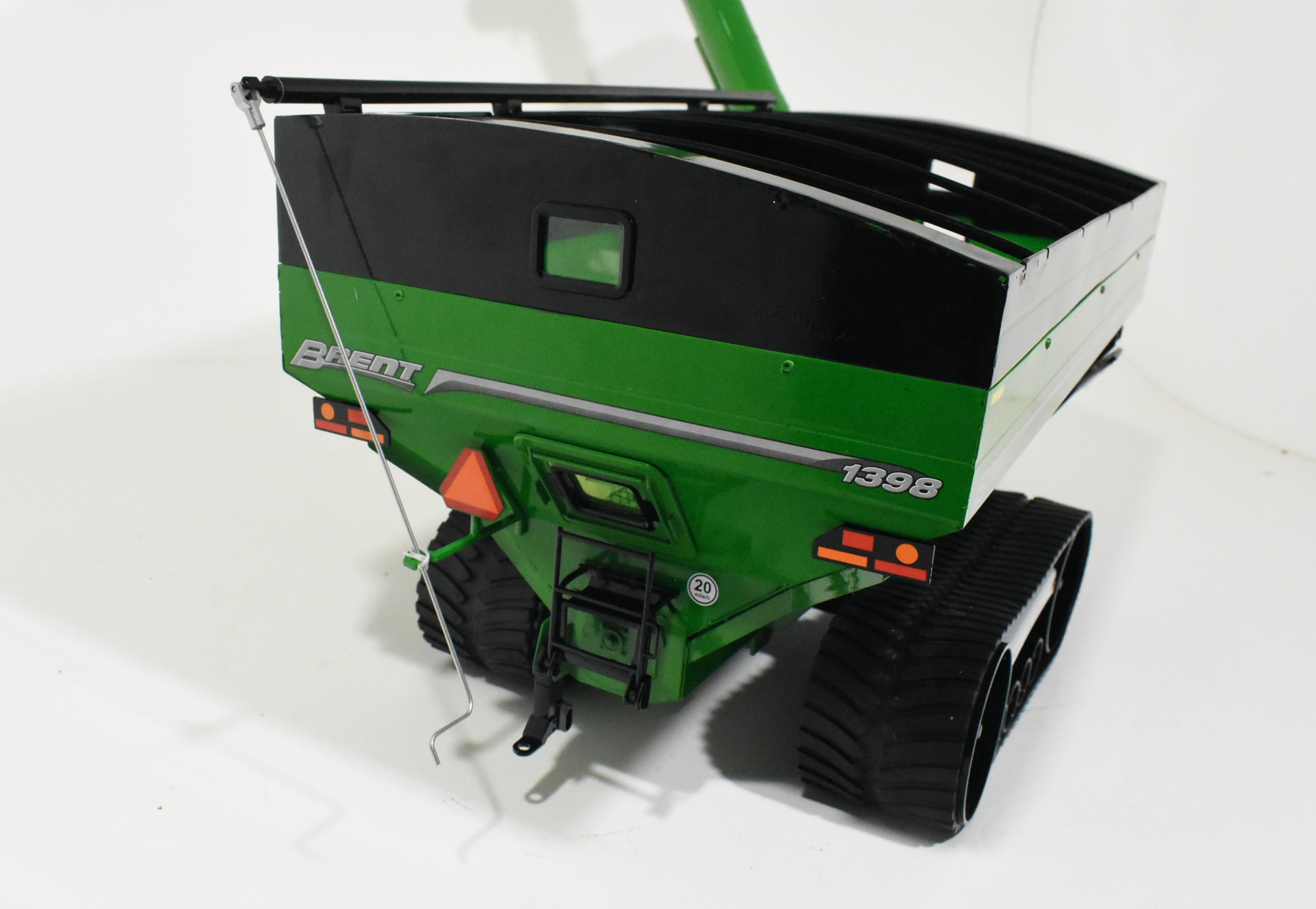 1/16 Brent 1398 Grain Cart Auger Wagon With Tracks, Green - Dalton's ...