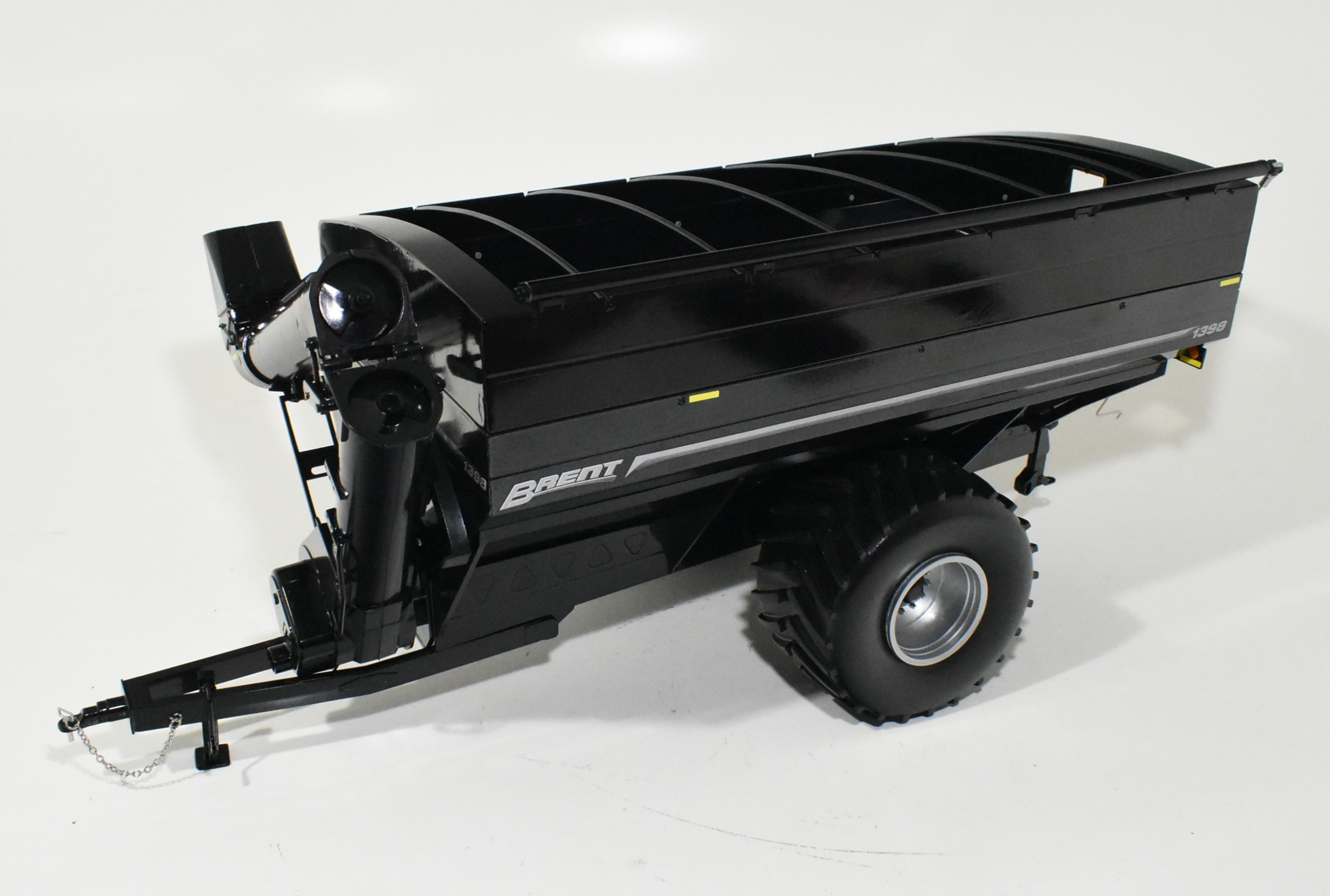 1/16 Brent 1398 Grain Cart Auger Wagon With Flotation Tires, Black ...